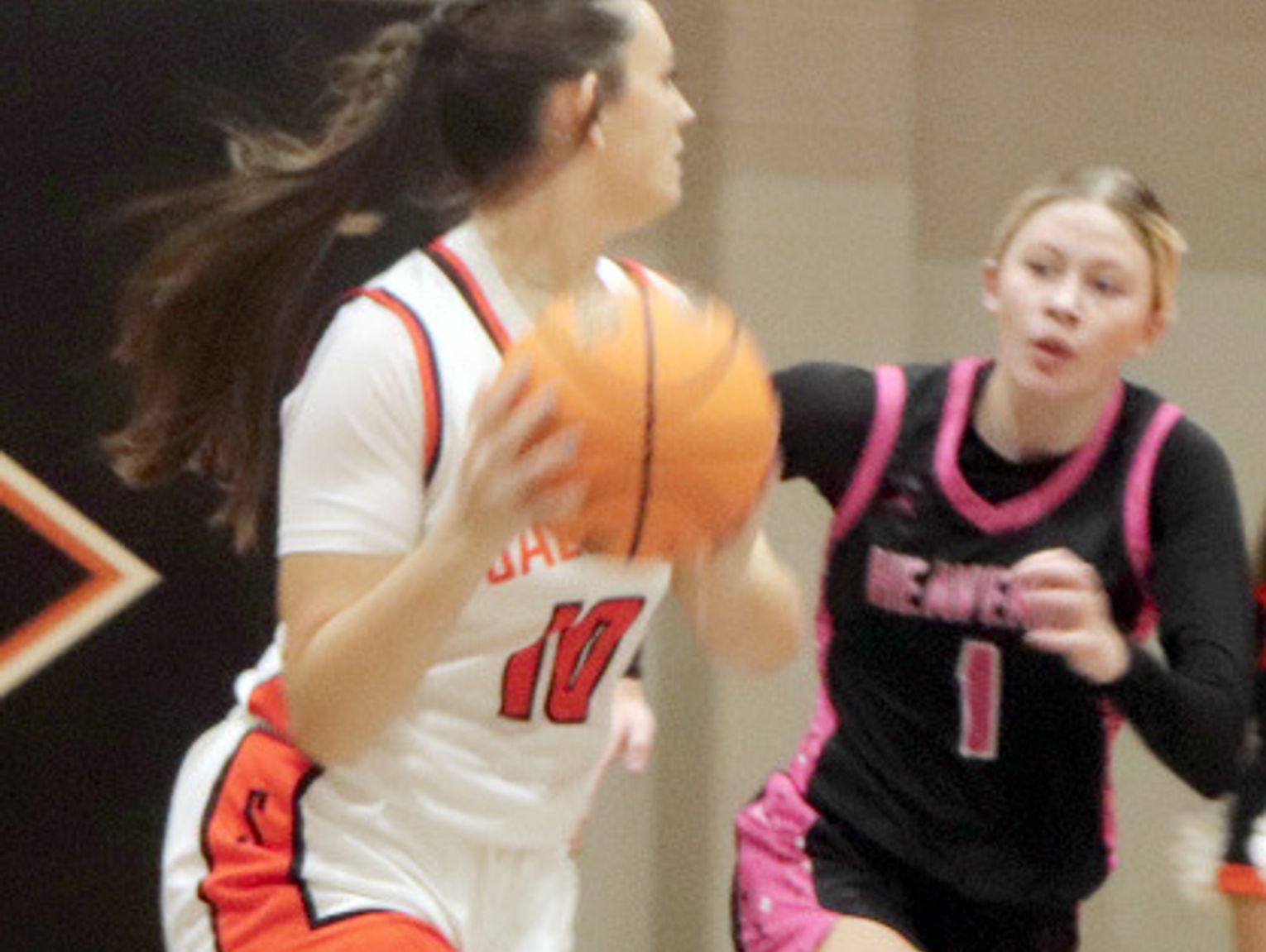 Sallisaw gets sweep over Heavener